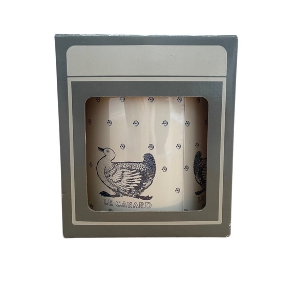 Taylor & Ng | Kitchen | Taylor Ng 4 Piece Tin Nesting Canister Set Le ...